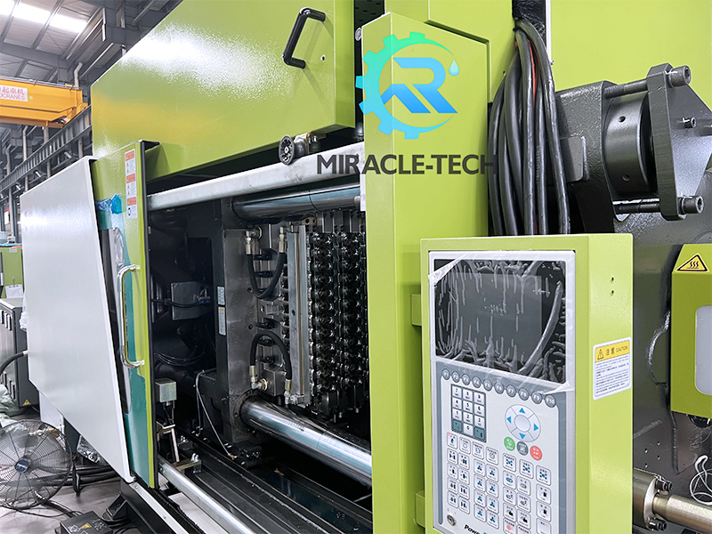 Preform Injection Moulding Machine - Buy Preform Injection Moulding ...